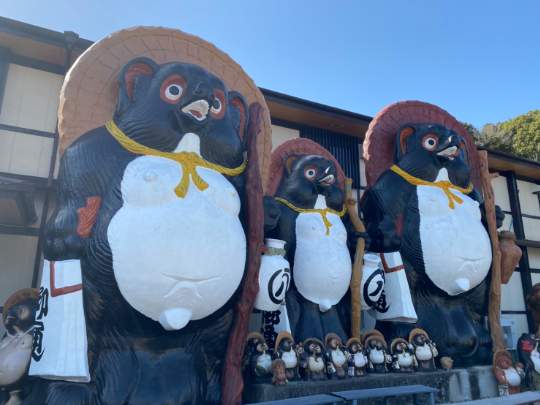 【タラオカントリークラブ】【レストランサービス】のリゾートバイト求人-171845|滋賀県信楽 | ダイブ